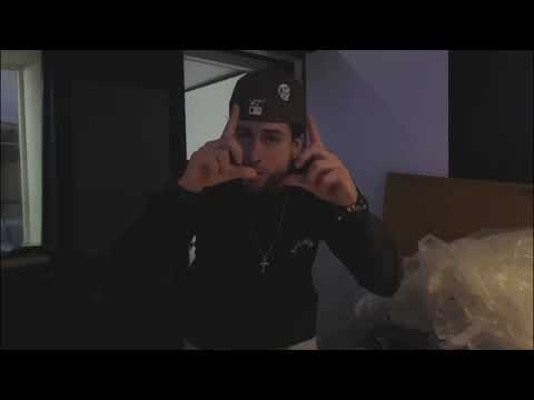 L O O K F O R M E (Official Music Video)