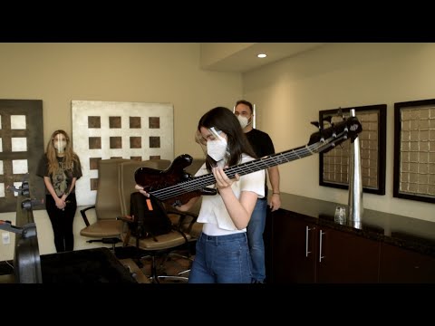 Spector Alejandra Villarreal USA Signature 5 String Bass - Artists ...
