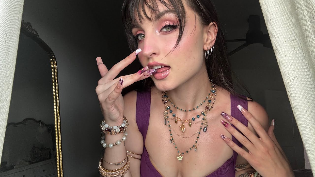 UPCLOSE & INTIMATE LOFI ASMR (Camera Tapping, Hands Movements)