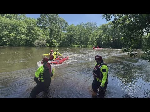 Kent Fire Department rescues 51 people, 8 dogs from Cuyahoga River