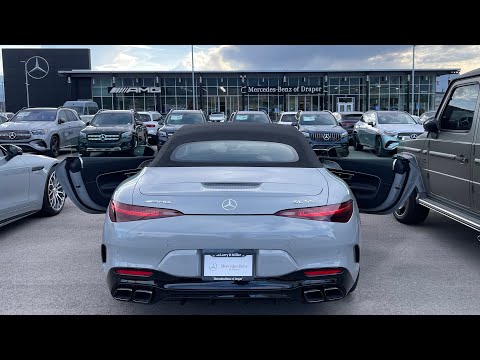 The 2023 AMG SL 55 Roadster packs V8 power remarkably!