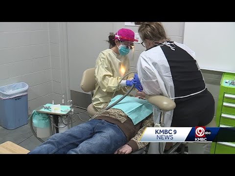 Kansas City group provides free mobile dental care, eye exams at 10 school districts