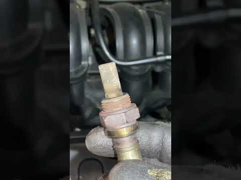 2011 ford fiesta upstream O2 sensor #mobilemechanic #5minjob #shorts