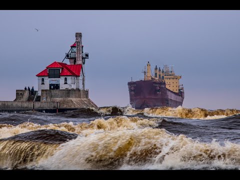 A "Saltie" arriving Duluth for Petroleum Coke! The Federal Weser heading to SMET Dock May 29, 2022