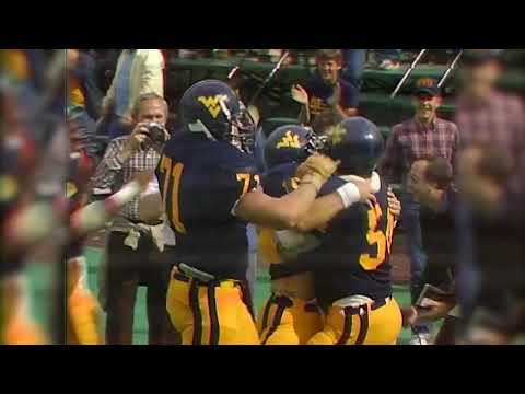 1983 | Jeff Hostetler Touchdown Run vs. Pitt