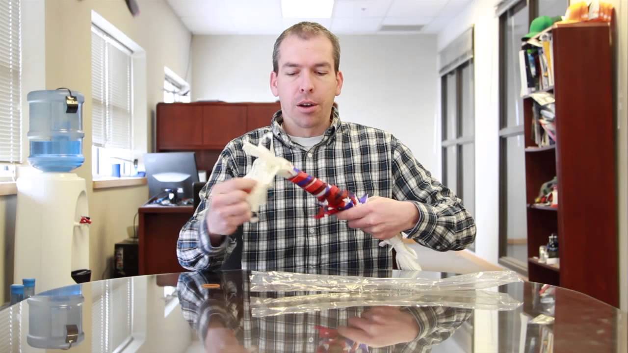 100ft Red, White, and Blue Streamers