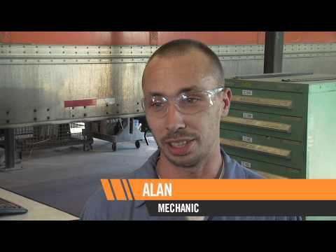 Schneider National Diesel Mechanic's Pay and Benefits