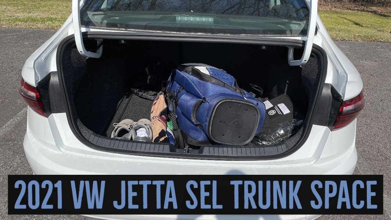 2021 Jetta SEL Trunk Space