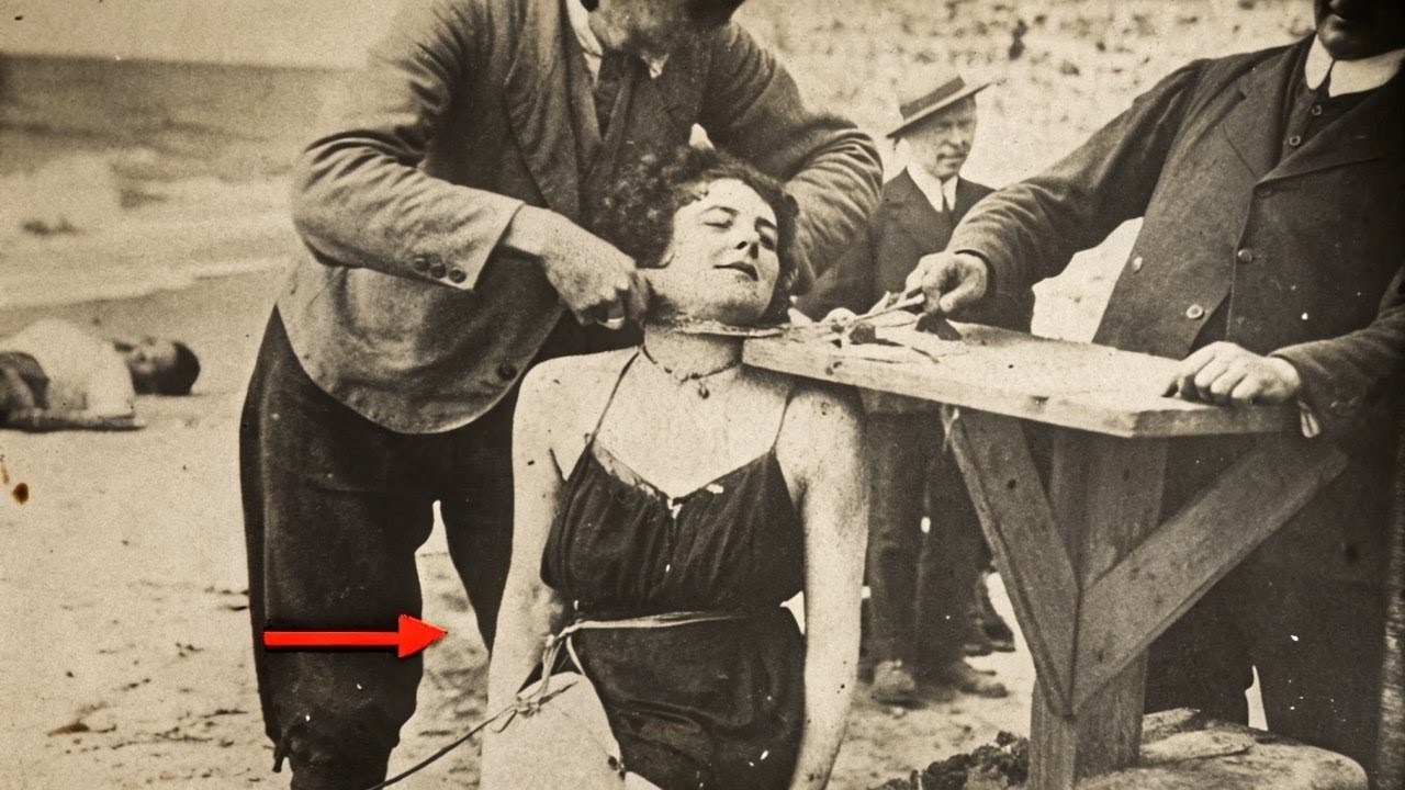 These 300 Old Photos Were Never Meant for Public Eyes!