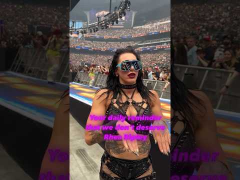 Ripley HITS YEET Move While Leaving Through Fans! #trendnewz #rhearipley