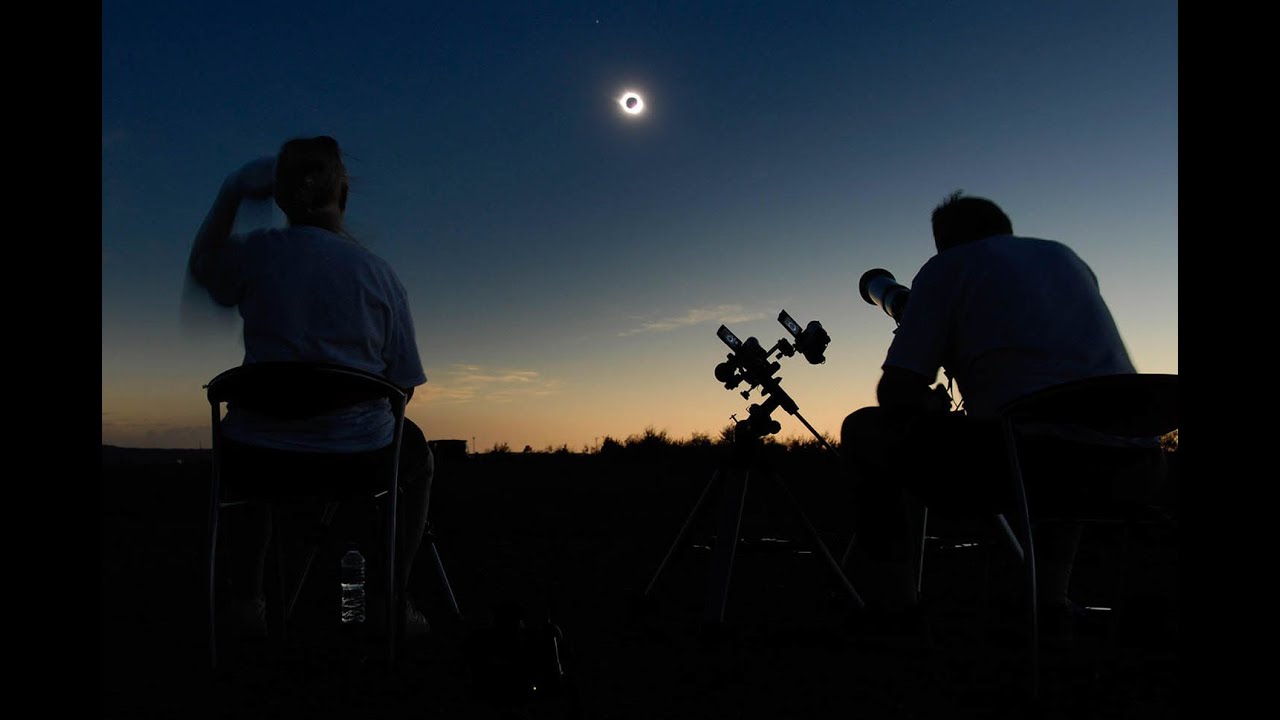 Eclipse Chasers: Journeying Across the World for Celestial Wonders 🌍🌒
