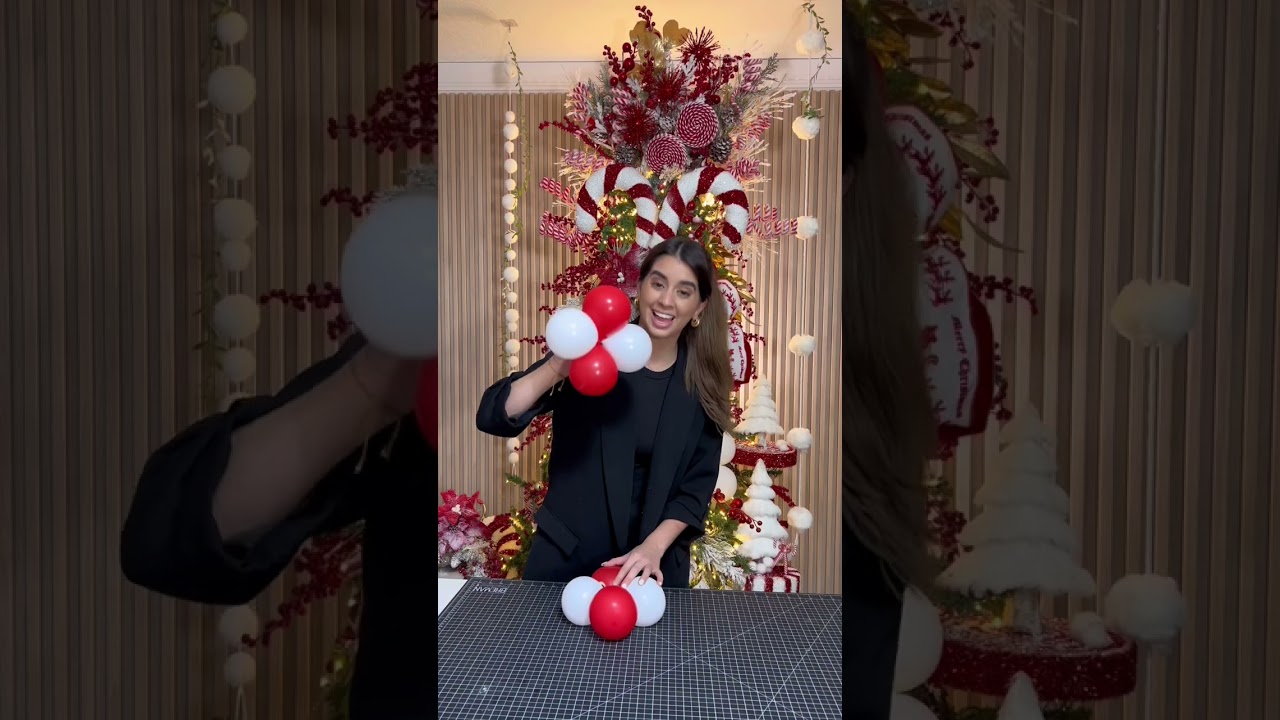 Christmas balloons. Candy cane balloons. Christmas decoration. Christmas balloon decor. #balloonart