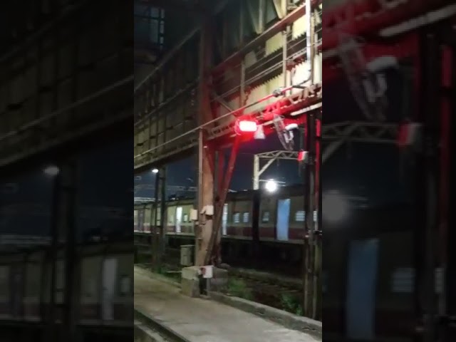 Over Head Equipment High Voltage Indicator - Non Contact OHE High ...