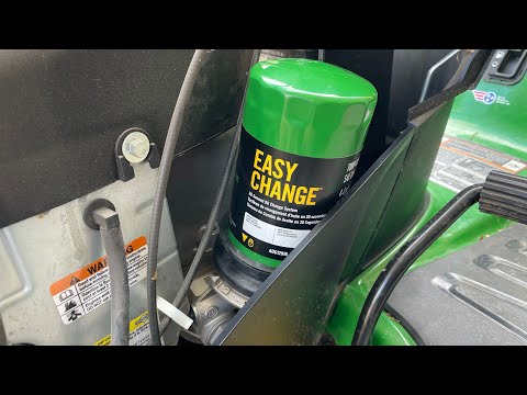 Easy Change Oil And Filter Change For A John Deer Riding Lawnmower
