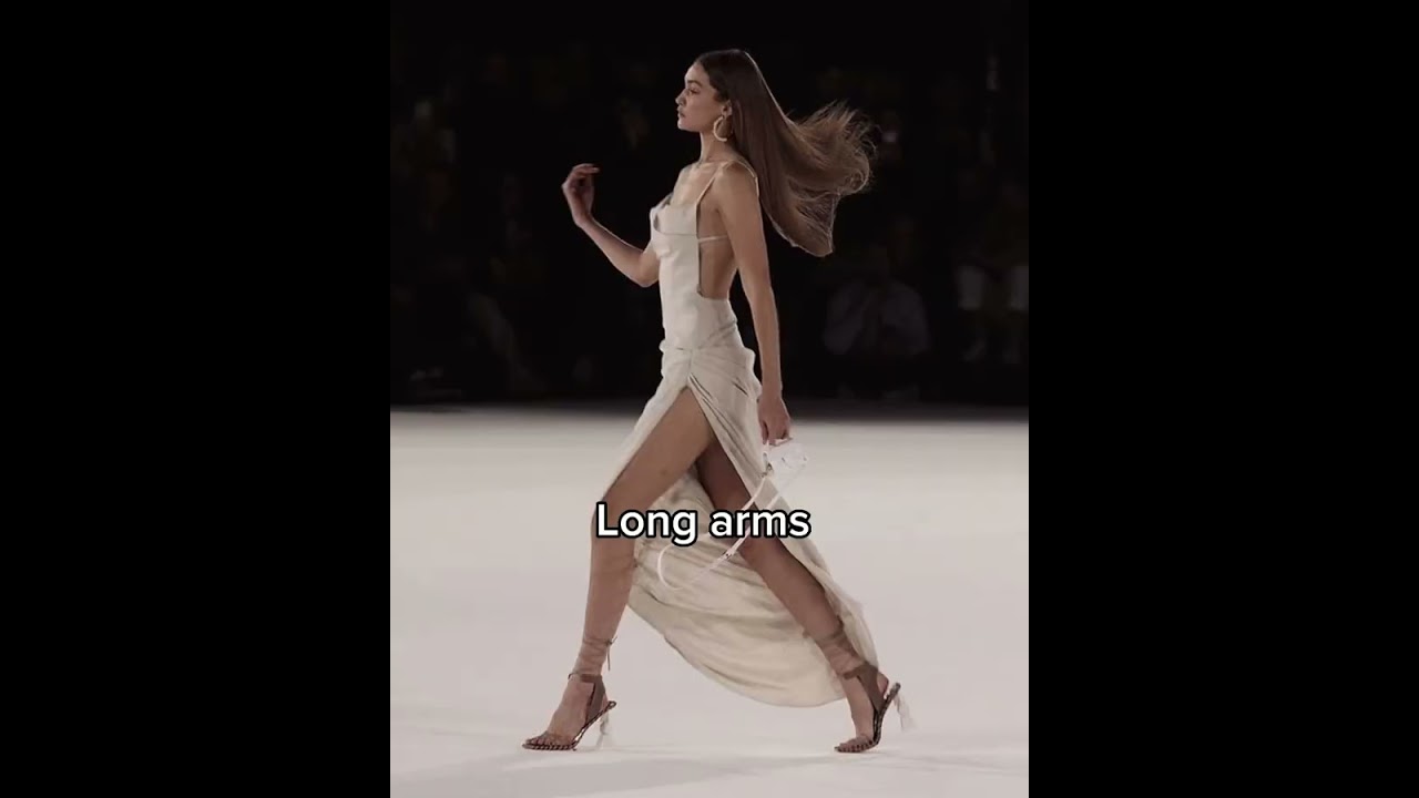 Things modeling agencies look for #models #kyliejenner #arms #modelingagency #runway