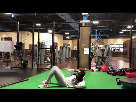 Cross Body Crunches