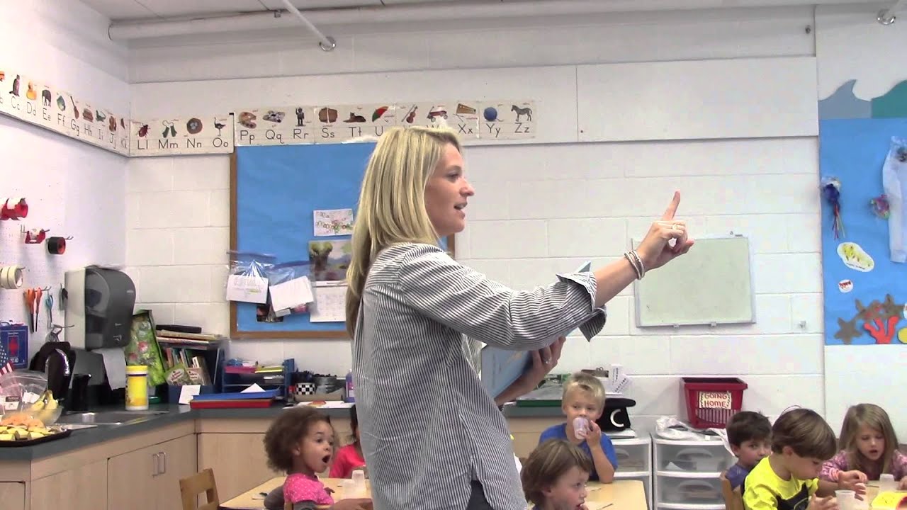Junior Kindergarten Snack Time
