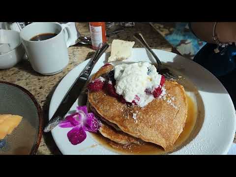 Seabreeze Cafe: Favorite 😍 Breakfast Restaurant at Mandalay Bay #lasvegas #Breakfast #pancake #best