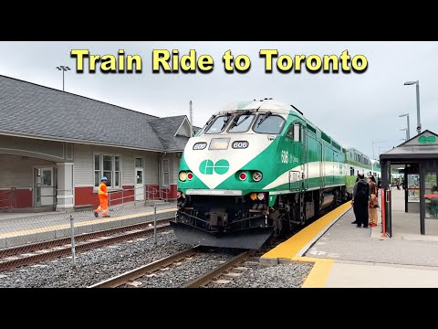 GO TRAIN to Toronto Union Station from Bradford | Barrie Line