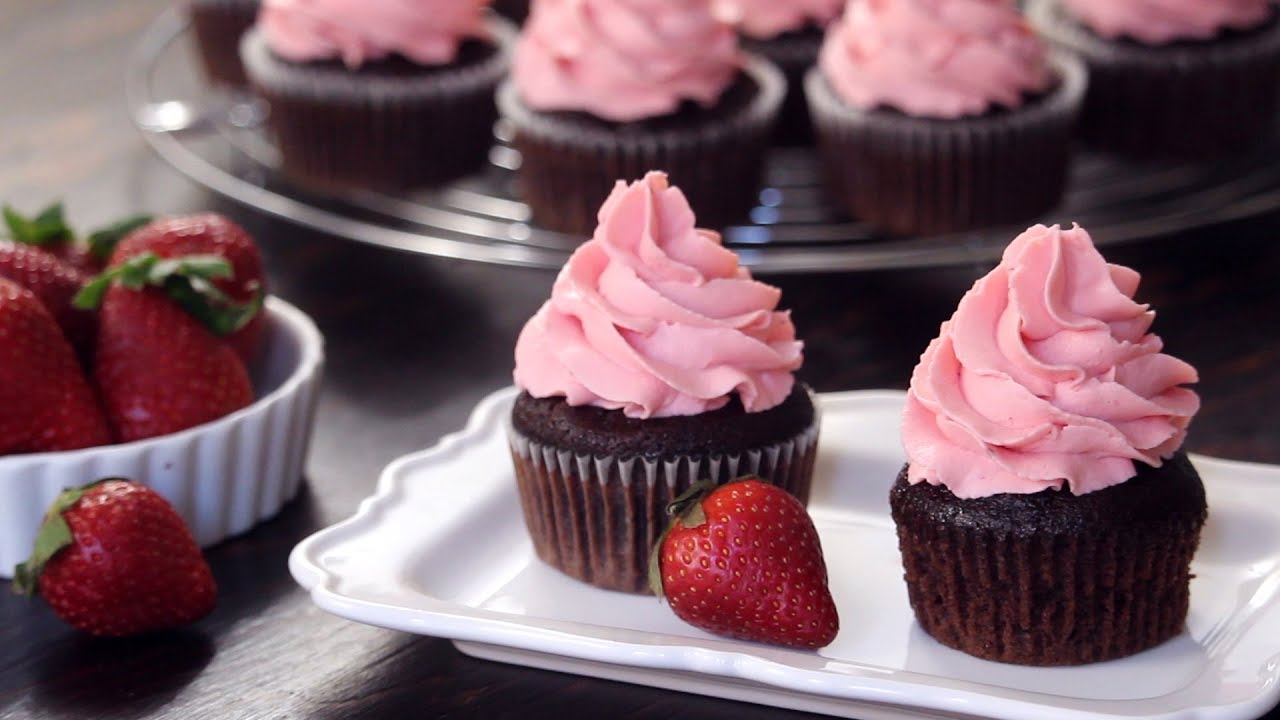 Strawberry Chocolate Cupcakes Recipe | How Tasty Channel