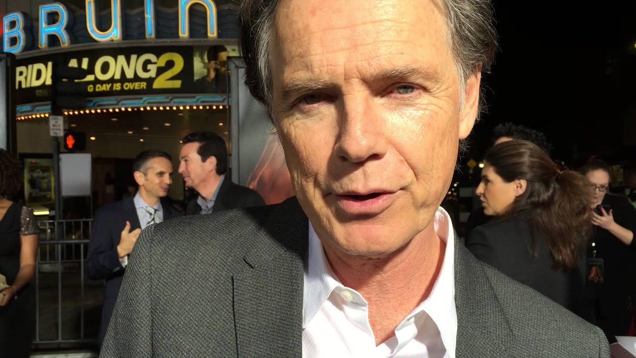 Bruce Greenwood on the red carpet for 'The People v. O.J. Simpson' premiere
