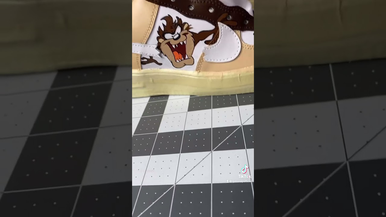Looney Tunes Taz Custom