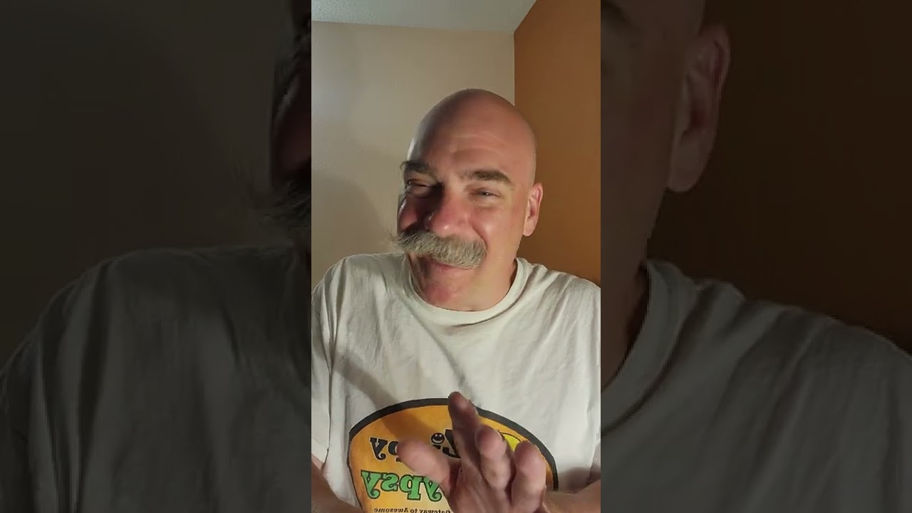 how to stop grainy cheese sauce.