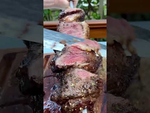 Picanha anyone? đ„©đ #picanha #steak #juicy #meatlovers