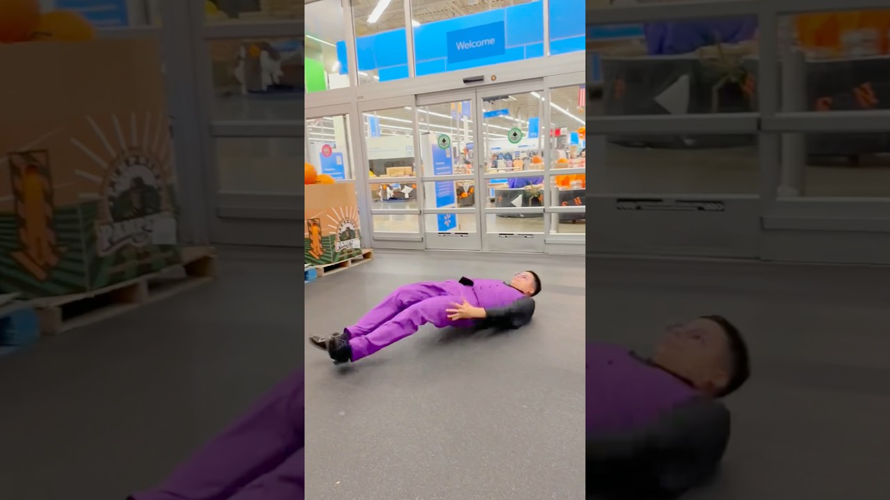 MY WORM DANCE AT WALMART 😂🪱🔥 #lombrizsando