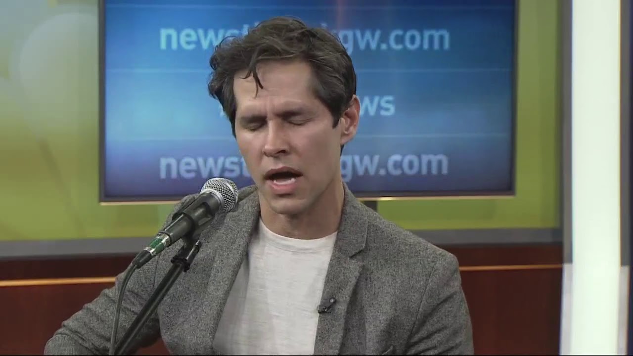 Hire Dominic Castillo - Singing Guitarist in Portland, OR | GigSalad