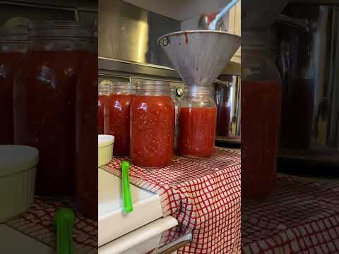 Canning tomatoes without a canner. Tutorial on my channel #canning #homesteading #foodpreservation