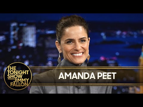 Amanda Peet Jokingly Called Her Husband a "Freak" After First Date, Talks Your Friends and Neighbors