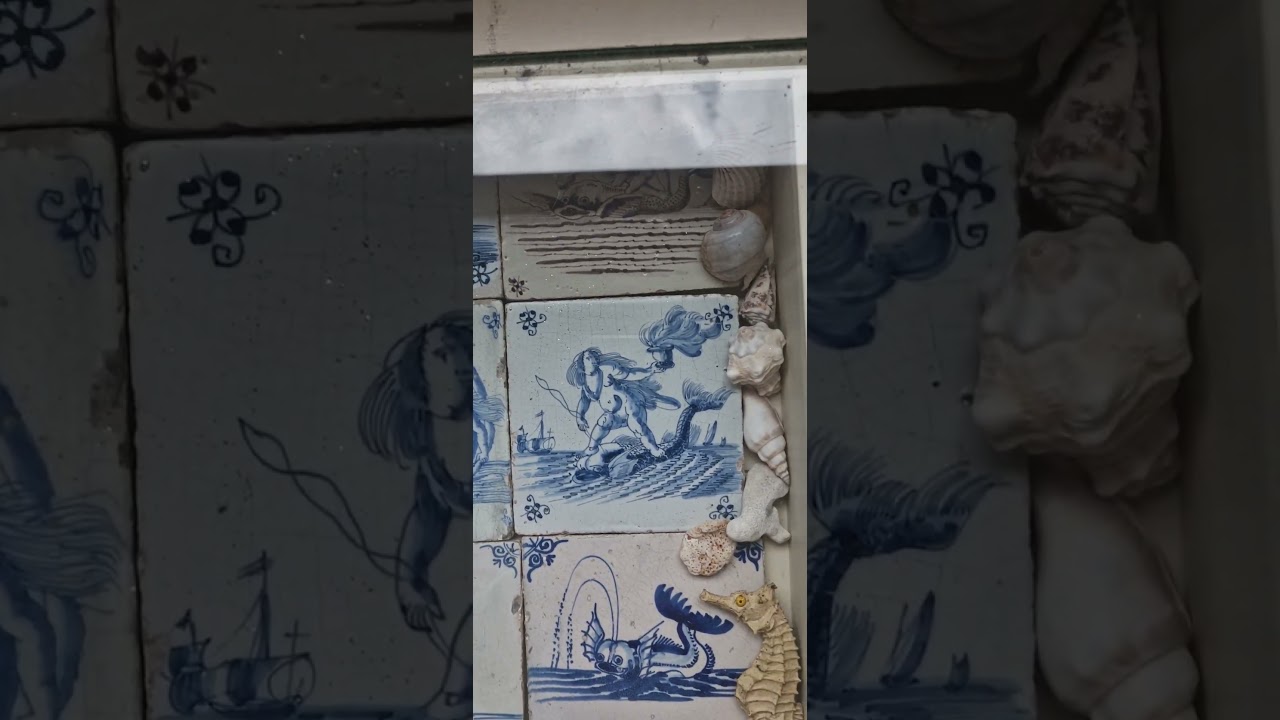 beautiful dutch delft tiles