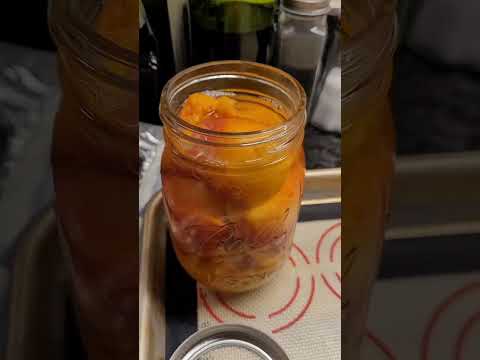 Canning homegrown peaches #peaches #canning #selftaught
