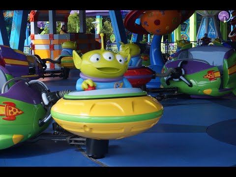 Live Video - Let's ride Alien Swirling Saucers at Disney's Hollywood Studios