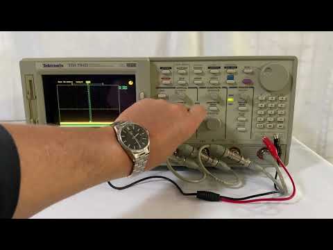 Tektronix TDS 794 D Digital Phosphor Oscilloscope (A# 62268)