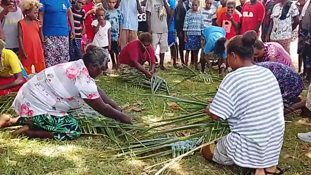 Coconut Palm Basket Weaving 