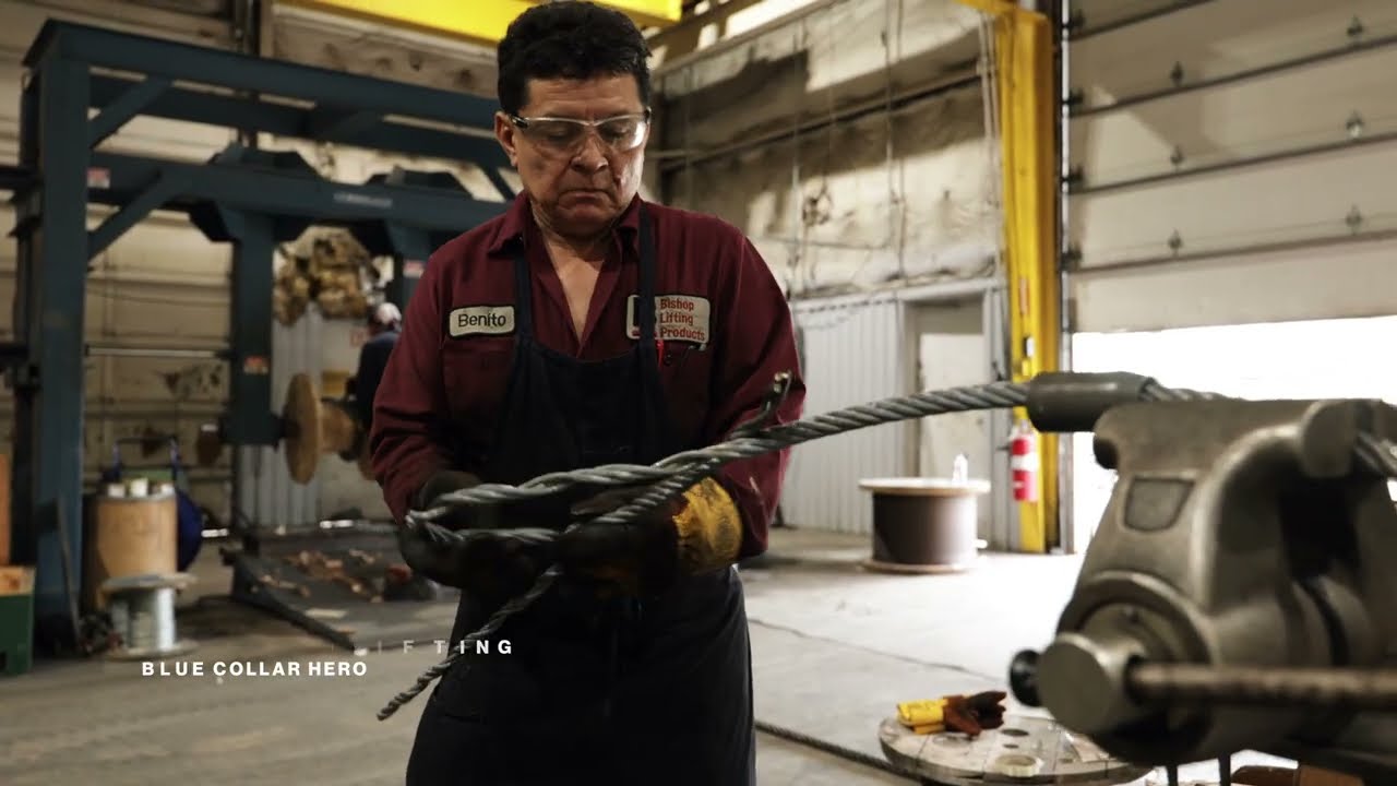 Watch Us Fabricate a Flemish Eye Wire Rope Sling with a Thimble Eye — Houston, Texas