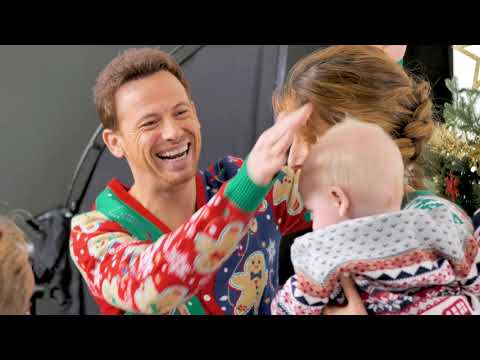 Introducing Stacey & Joe’s first family Christmas Card
