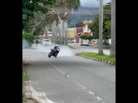 Suzuki GSXR1000 Exhaust Sound 🔊🤘😱 #shorts #suzukigsxr1000r