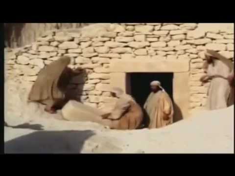 La Resurrección de Lázaro: Jesús de Nazareth / fragmento película / Jesús resucita a Lazaro