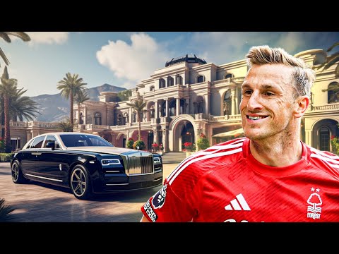 Chris Wood Luxurious Lifestyle, Wife, Family, Car Collection, and Net Worth