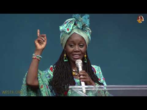 Akosua Busia (Nettie From The Movie Color Purple) Tribute to Bishop C.E. Blake & Lady Mae L. Blake