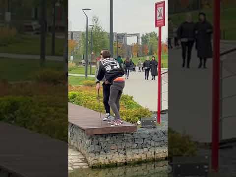 Social experiment Would you help in such a situation!