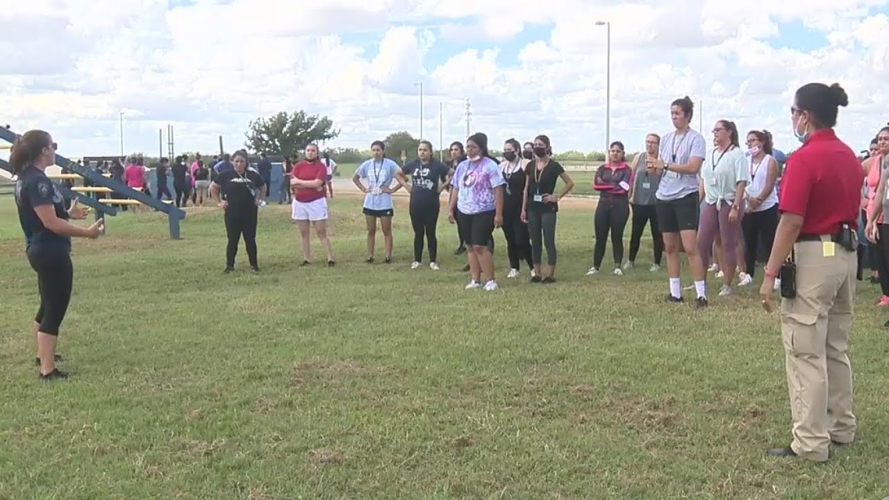 San Antonio police hold first-ever situational awareness training for women