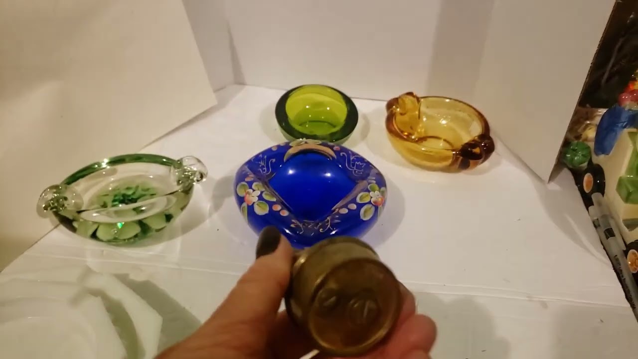 Fenton, blenko, Goebel  Vintage Ashtrays #vintage #ebay #fleamarket #glass #fenton