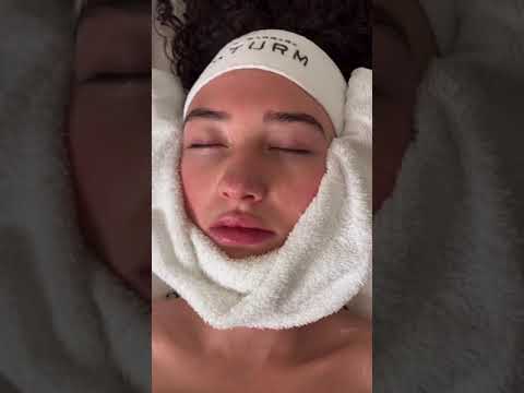 LYMPHATIC DRAINAGE 💫 at our Boutique & Spas 🧖🏼♀️ Book now at drsturm.com ✨ #shorts #skincare