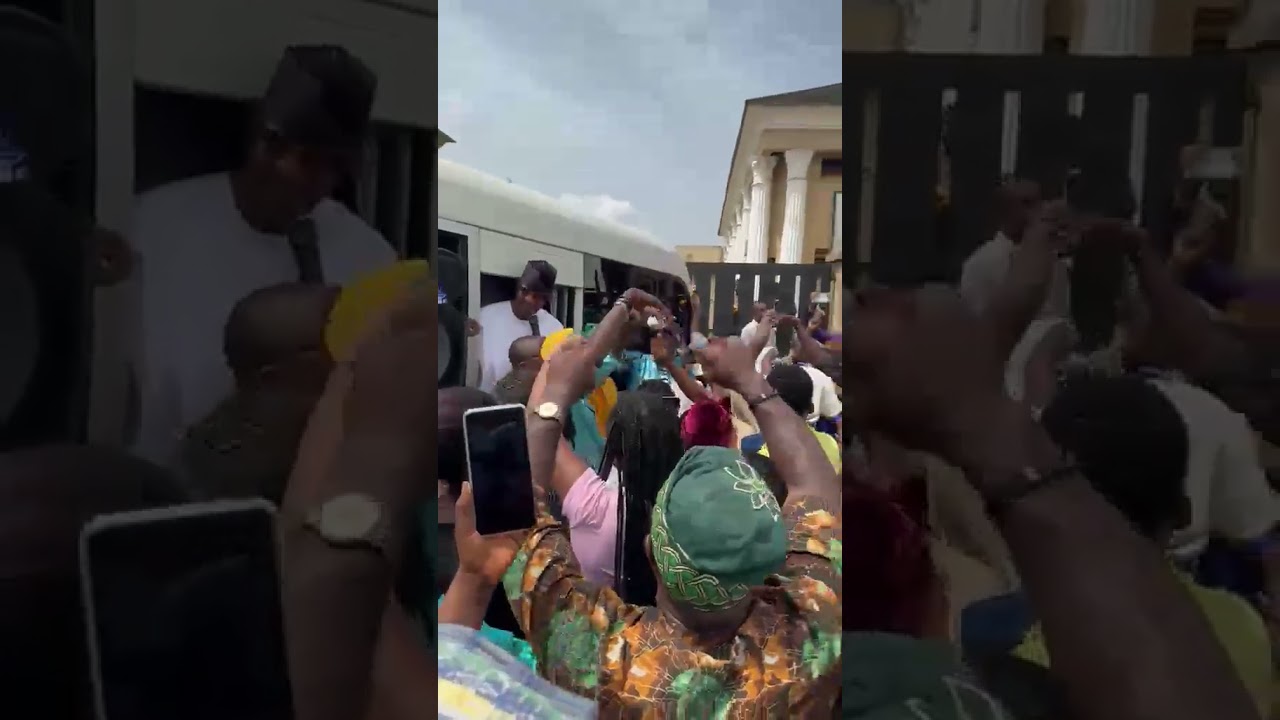 VIDEO: Gbenga Daniel barred from Ogun APC caucus meeting