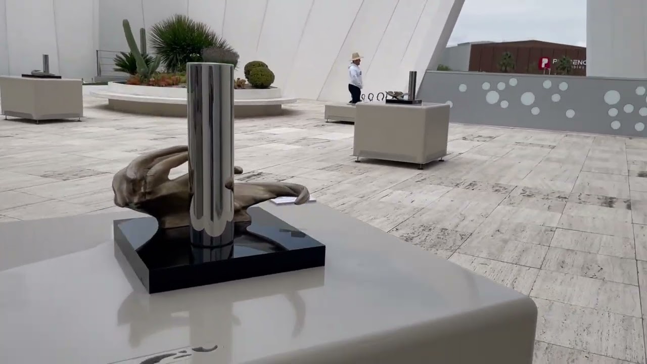 Rejuvenation in Bronze - Rejuvenation in Bronze