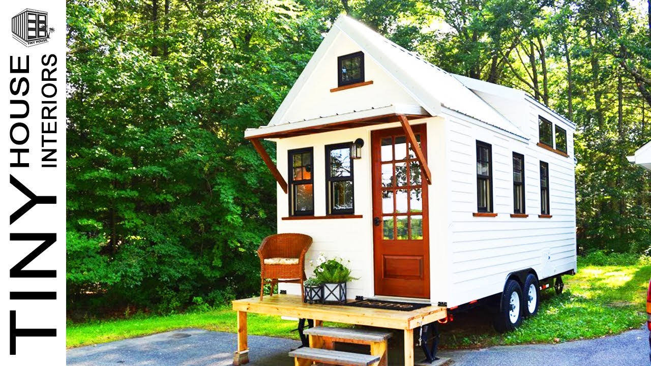 $59k 20-foot Farmhouse-Style Tiny House on Wheels | Tiny House Interiors